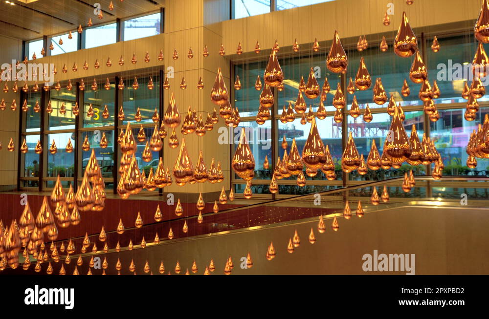 Kinetic installation Stock Videos & Footage - HD and 4K Video Clips - Alamy