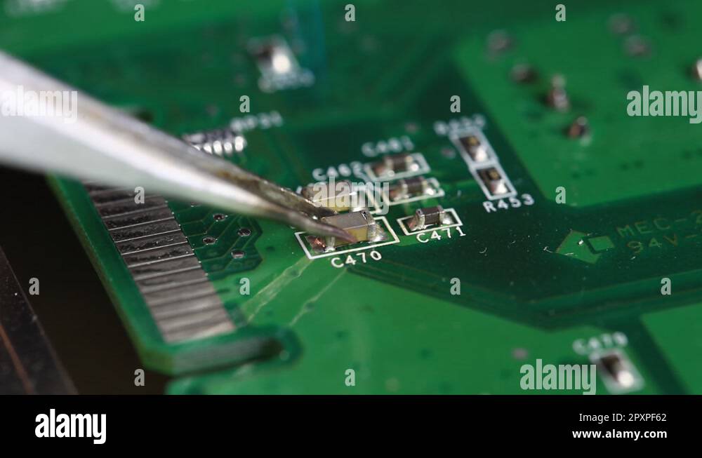 Smd resistor Stock Videos & Footage - HD and 4K Video Clips - Alamy