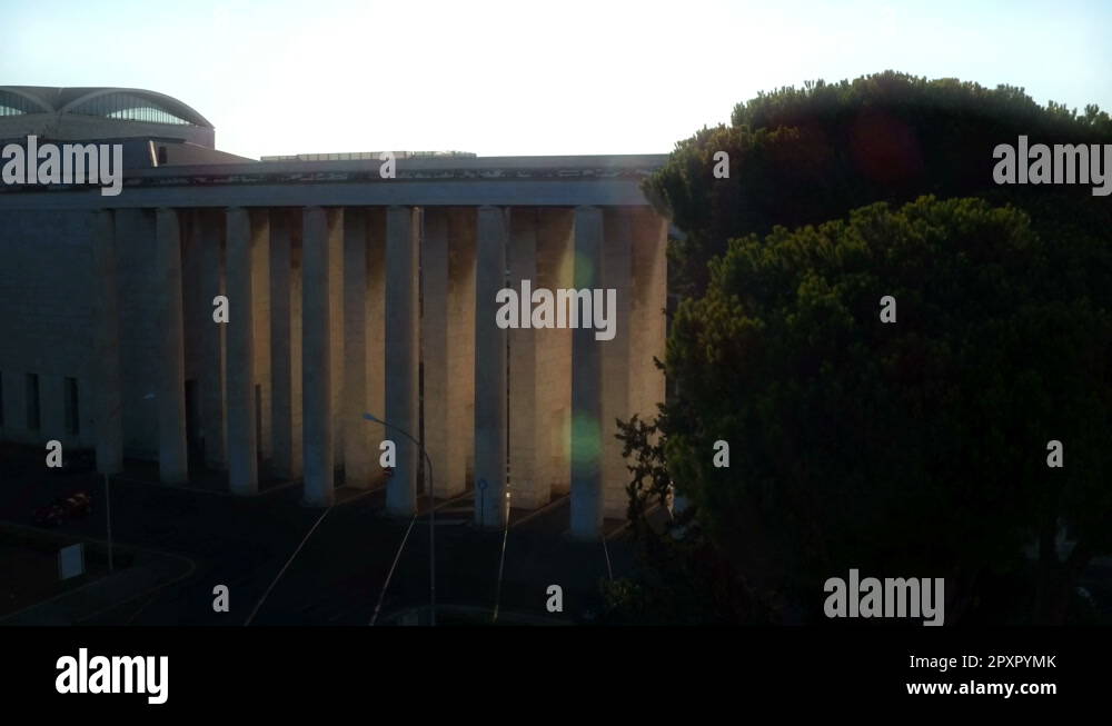 Colonnade trees Stock Videos & Footage - HD and 4K Video Clips - Alamy