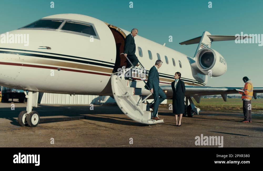 4K Mixed ethnicity VIP Businessmen disembarking from private jet Stock ...