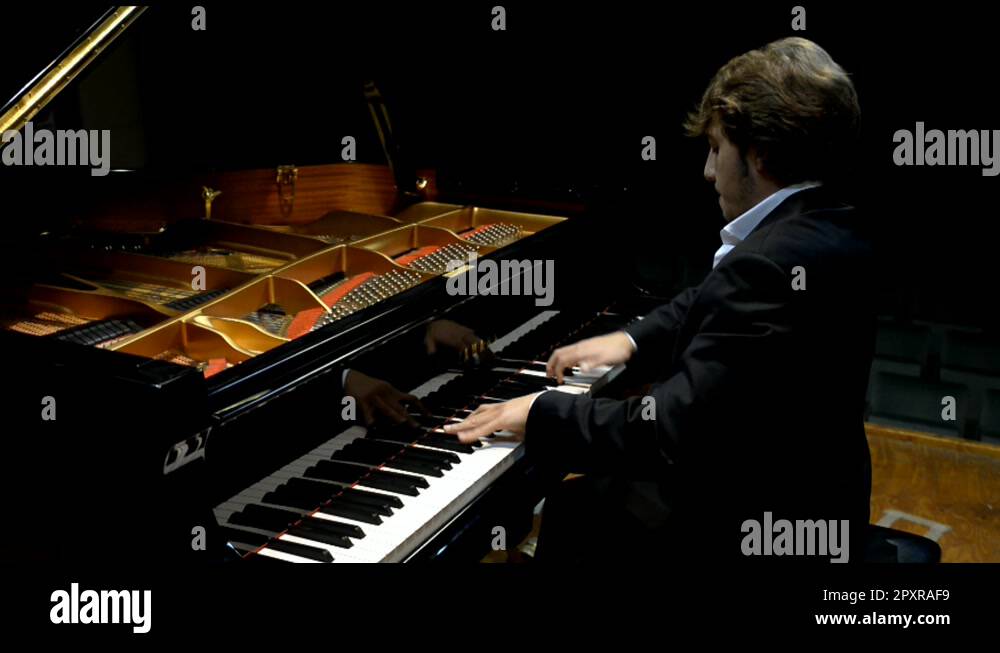 Chopin performer Stock Videos & Footage - HD and 4K Video Clips - Alamy