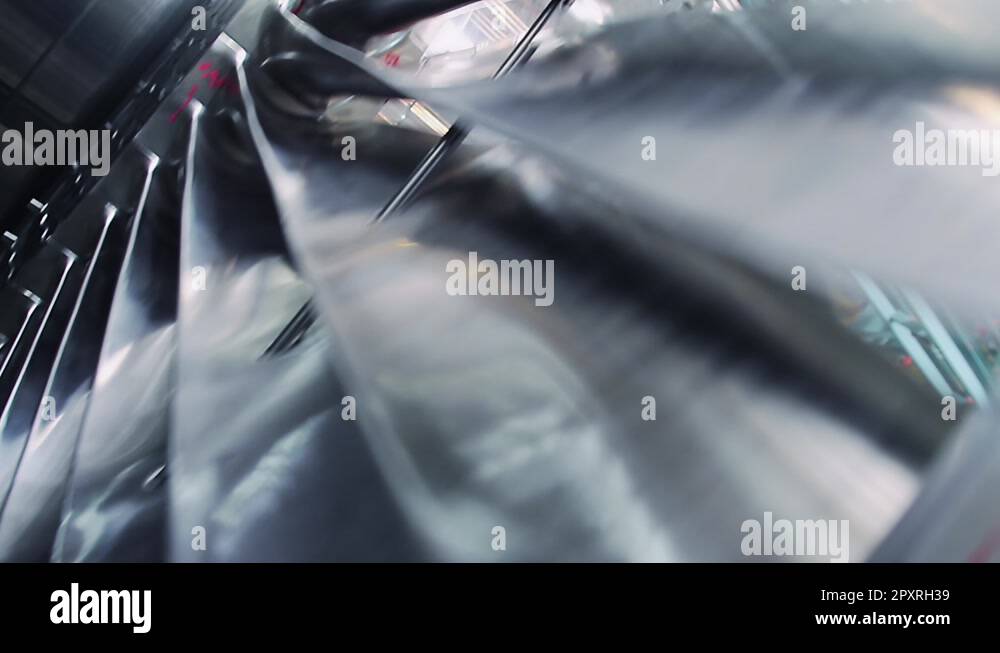 Steam turbine rotor Stock Videos & Footage - HD and 4K Video Clips - Alamy