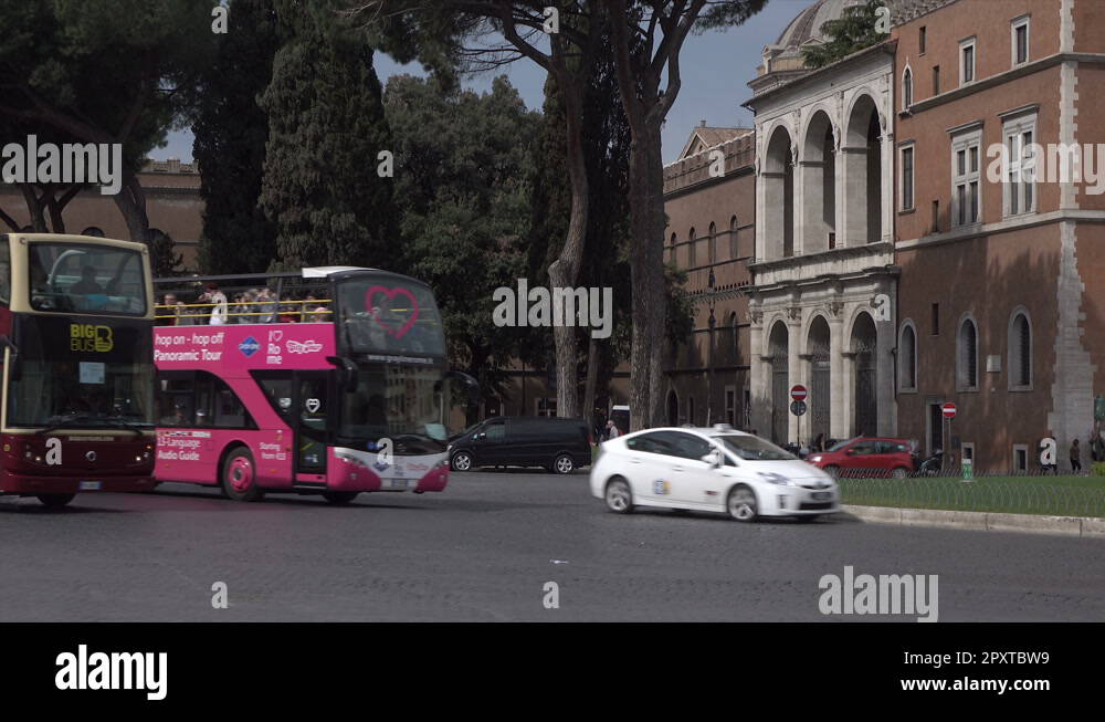 Coach trip to rome Stock Videos & Footage - HD and 4K Video Clips - Alamy