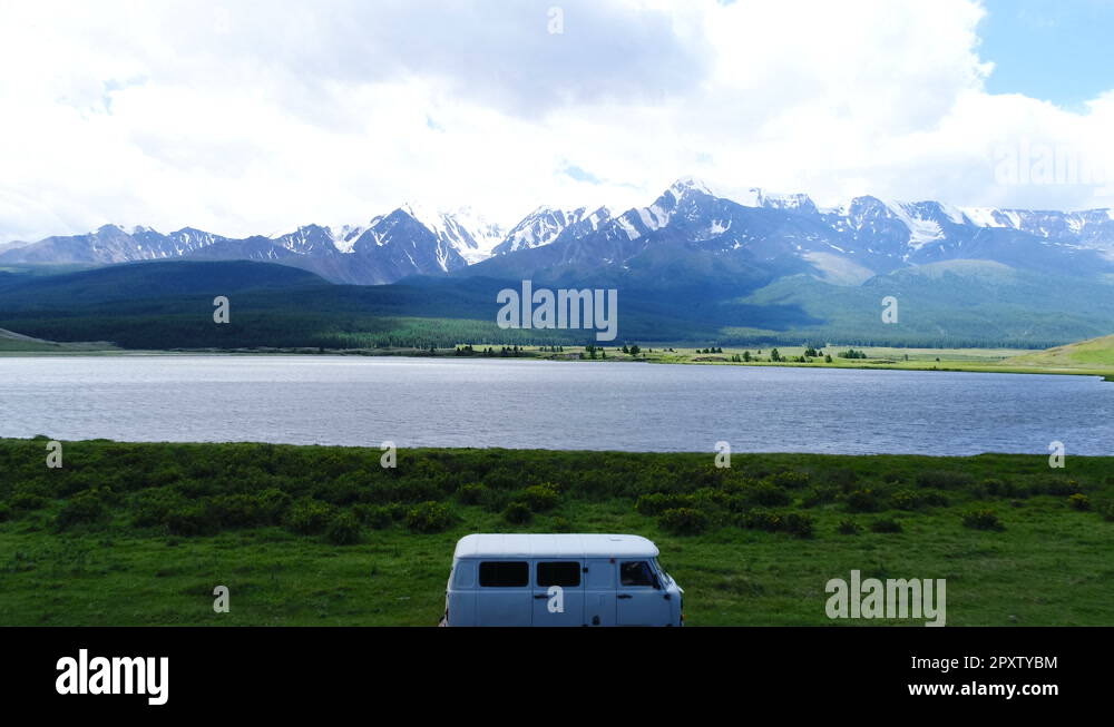 Motorhome aerial Stock Videos & Footage - HD and 4K Video Clips - Alamy