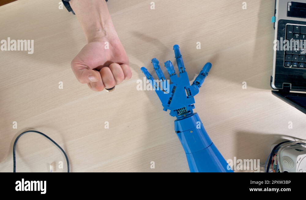 Right movements Stock Videos & Footage - HD and 4K Video Clips - Alamy