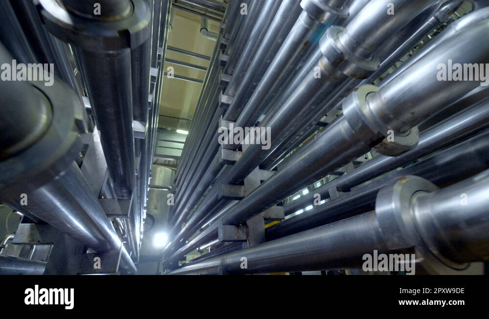 Distribution fitting Stock Videos & Footage - HD and 4K Video Clips - Alamy