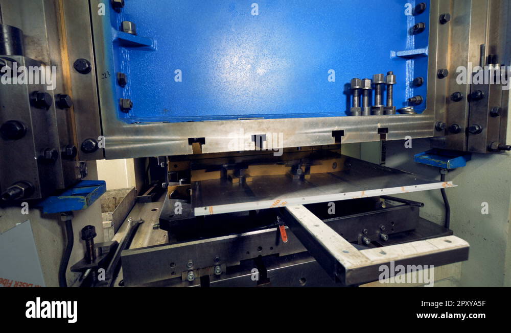 Pressed steel sheet Stock Videos & Footage - HD and 4K Video Clips - Alamy