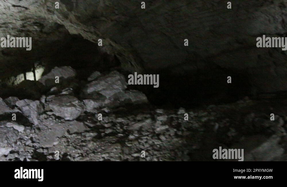 Cave collapse Stock Videos & Footage - HD and 4K Video Clips - Alamy