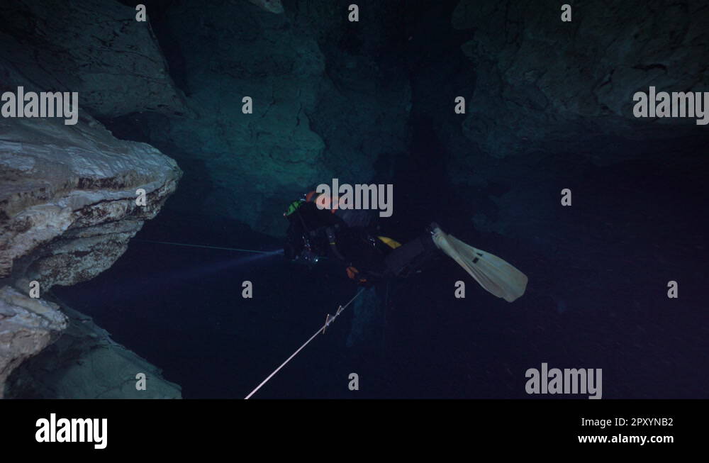 Cave diving Stock Videos & Footage - HD and 4K Video Clips - Alamy