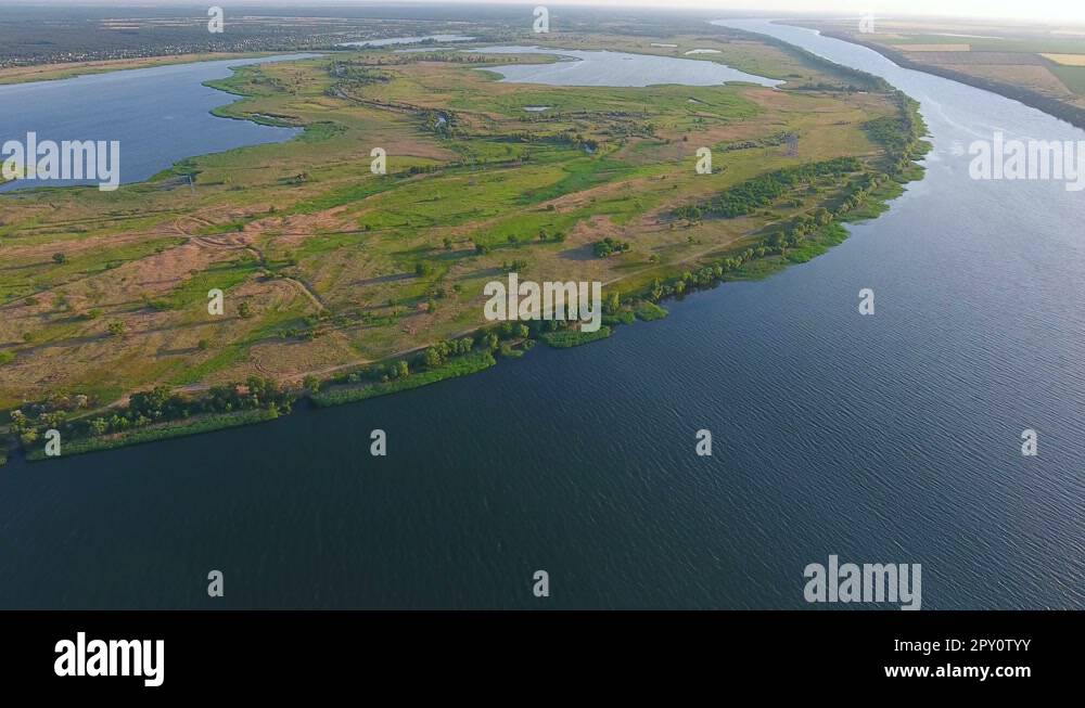 Round bank Stock Videos & Footage - HD and 4K Video Clips - Alamy