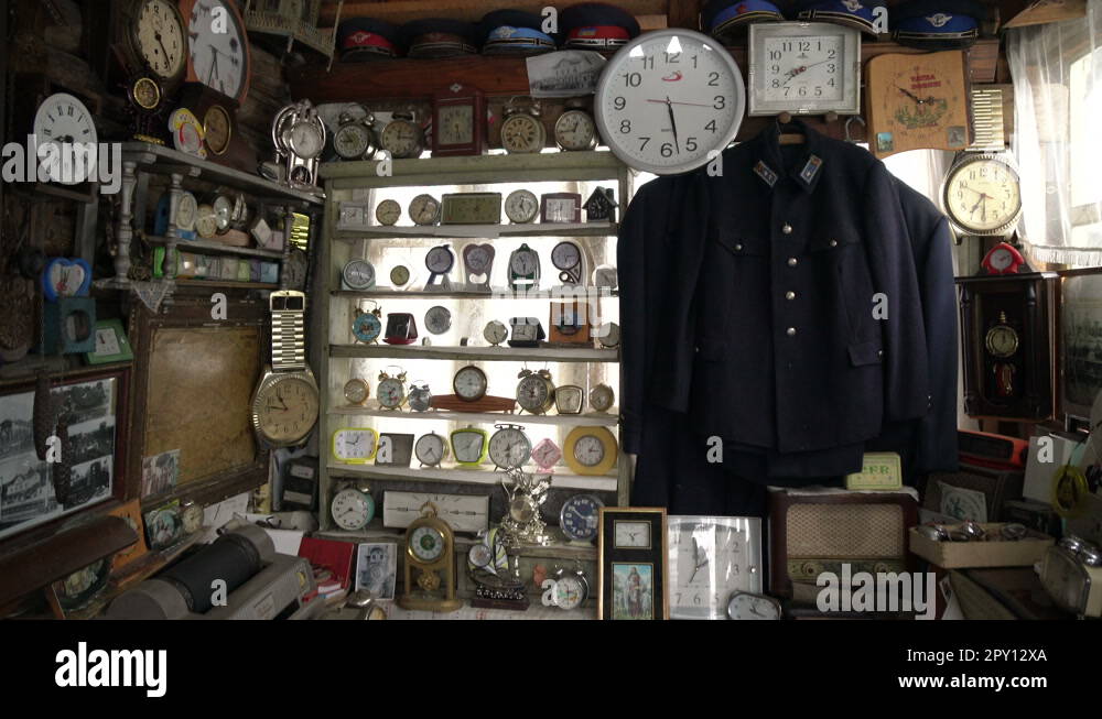 The museum of clocks Stock Videos & Footage - HD and 4K Video Clips - Alamy