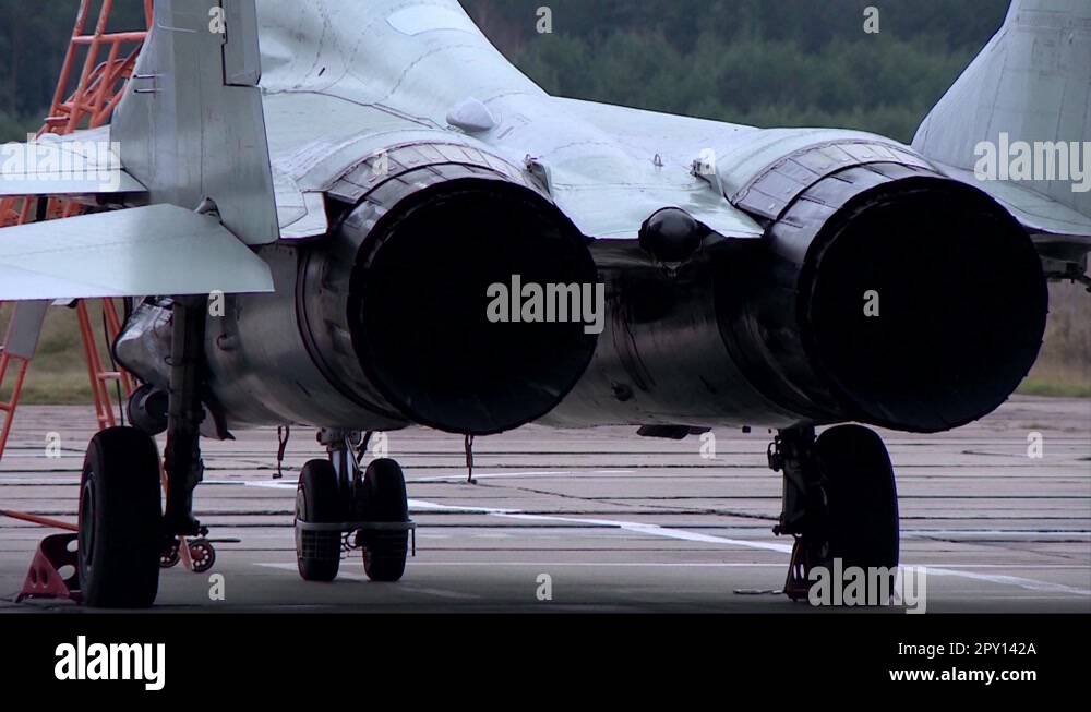 Mig 2 Stock Videos & Footage - HD and 4K Video Clips - Alamy