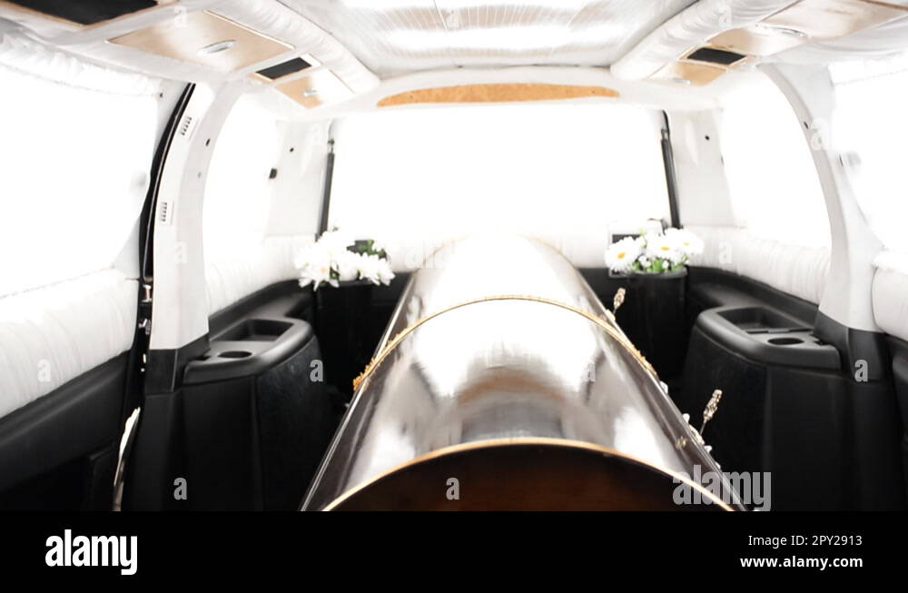 Hearse Stock Videos & Footage - HD and 4K Video Clips - Alamy