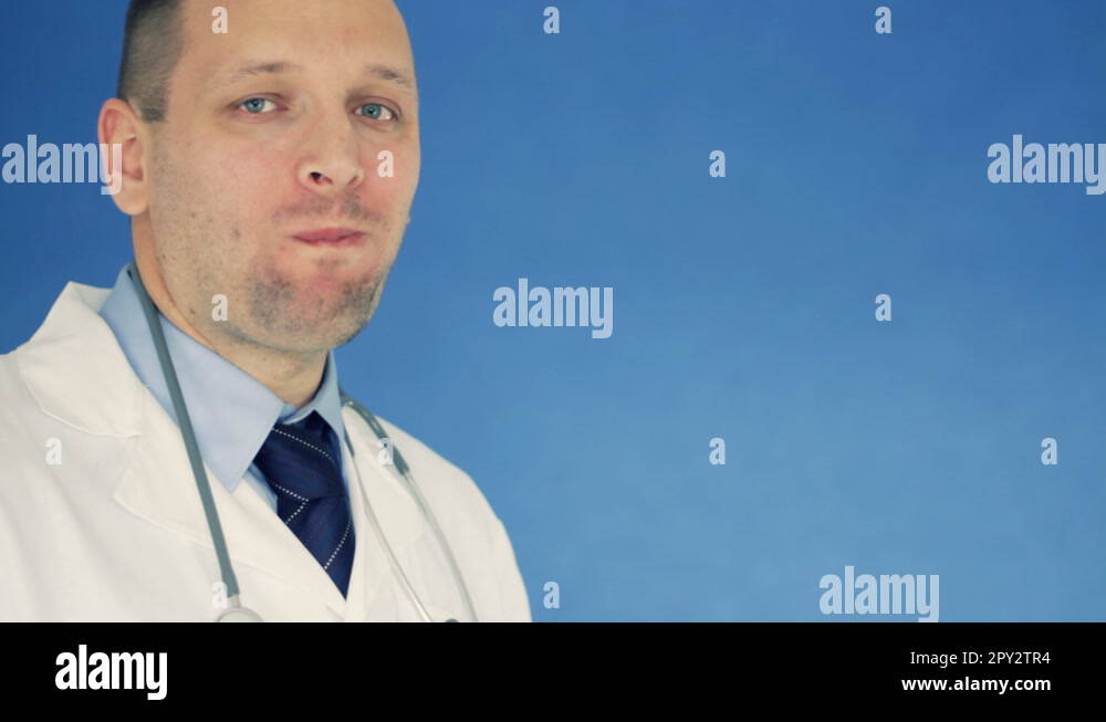 Doctor eating Stock Videos & Footage - HD and 4K Video Clips - Alamy