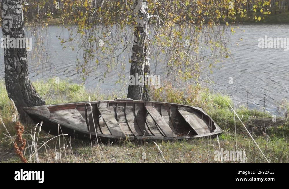 Olden boat Stock Videos & Footage - HD and 4K Video Clips - Alamy