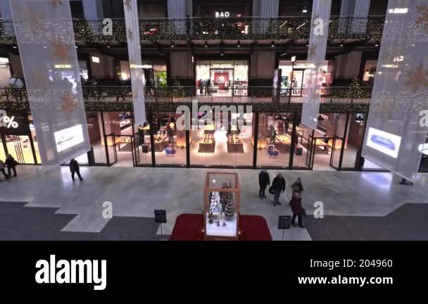 Glass storefronts Stock Videos & Footage - HD and 4K Video Clips - Alamy