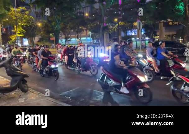 Royalty high-quality free best stock footage of slow moving traffic ...