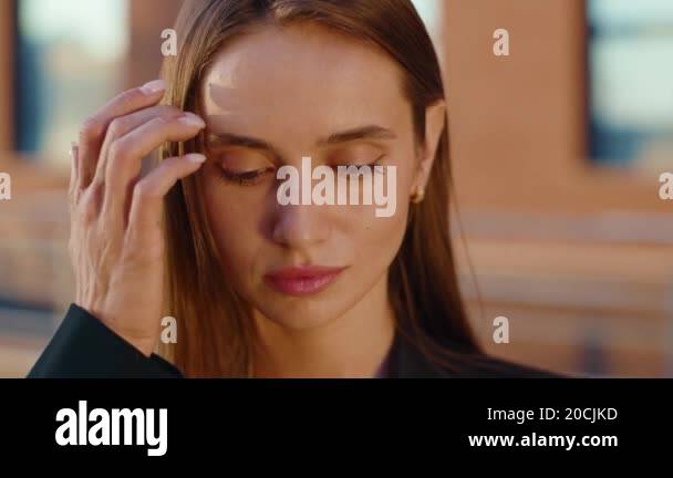 Face portrait beautiful woman look at camera smiling feel happy ...