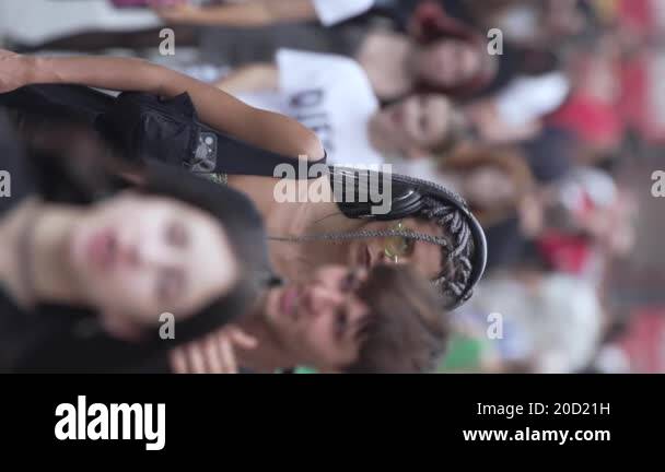 KYIV, UKRAINE AUGUST 30, 2024 : Vertical video of a crowded city street ...