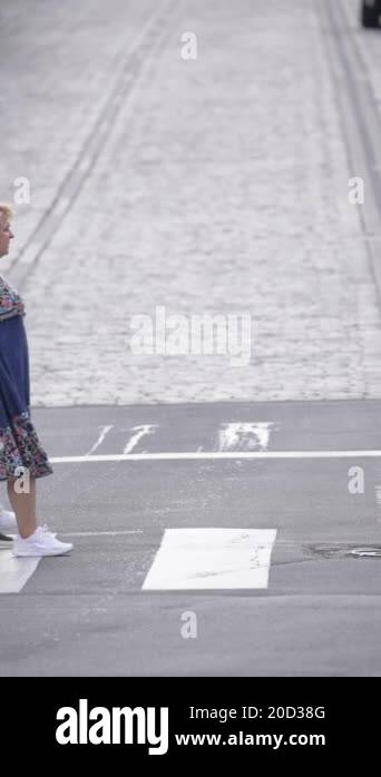 KYIV, UKRAINE OCTOBER 21, 2024 : Vertical video of a crowd of people on ...