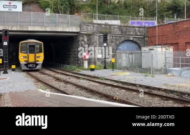 Irish railway trains in Cork's Kent Railway Station Stock Video Footage ...