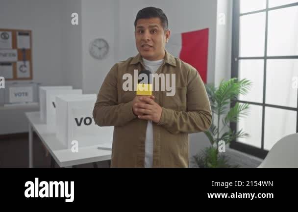 Reporting room Stock Videos & Footage - HD and 4K Video Clips - Alamy