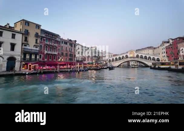 VENICE, ITALY - DECEMBER 05, 2024: Panorama of The Old Town of city of ...