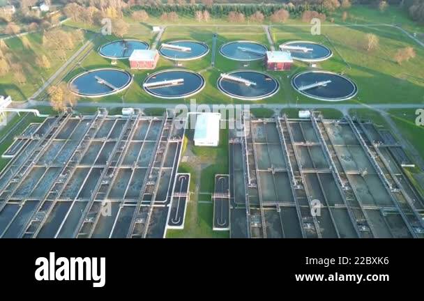 Circular tanks Stock Videos & Footage - HD and 4K Video Clips - Alamy