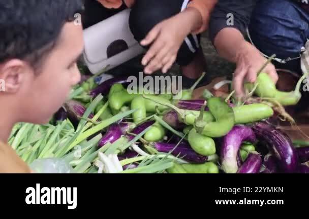 Balikpapan January 04,2025 Asian traditional vegetable market, the ...