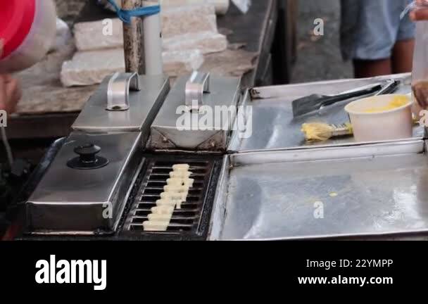 Balikpapan January 04,2025 Close-up of process making pukis cake, Pukis ...