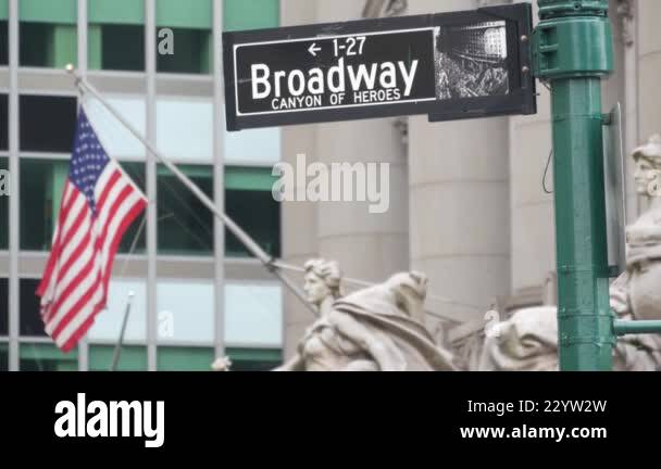 Broadway street road sign, Manhattan downtown financial district ...