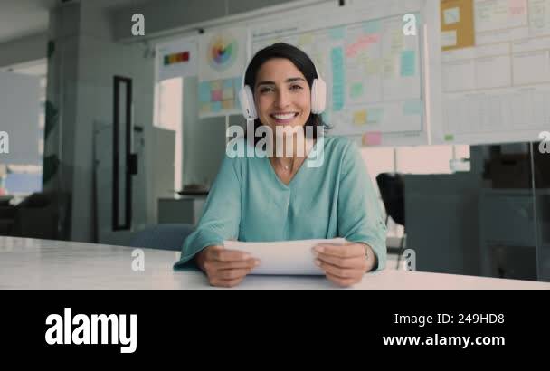 Female bank financial advisor provide help, information, professional ...