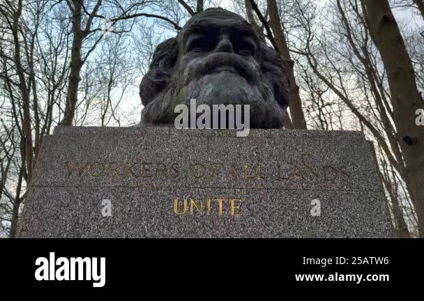 Grave of famous Karl Marx at London Cemetery died in 1883 - LONDON ...