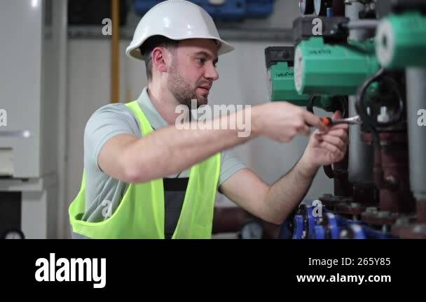 Industrial repair system Stock Videos & Footage - HD and 4K Video Clips ...