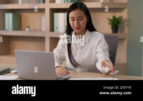 Professional specialist Asian Japanese businesswoman female girl ...