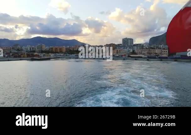 Palermo, Italy 1 January 2025: Capturing a ferry leaving palermo's port ...