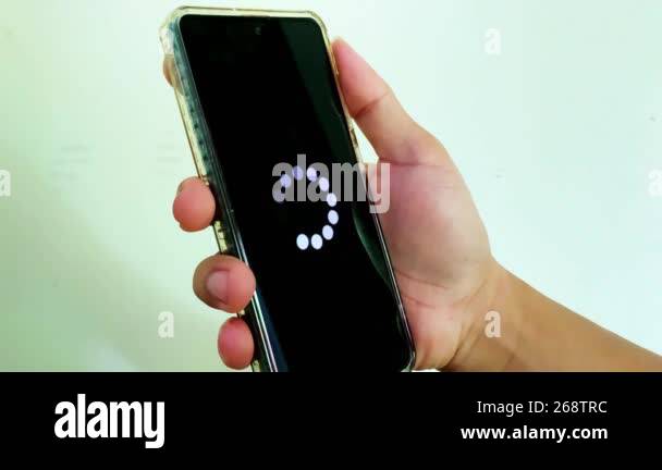 System loading signs Stock Videos & Footage - HD and 4K Video Clips - Alamy