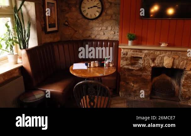 Empty cafe seating Stock Videos & Footage - HD and 4K Video Clips - Alamy
