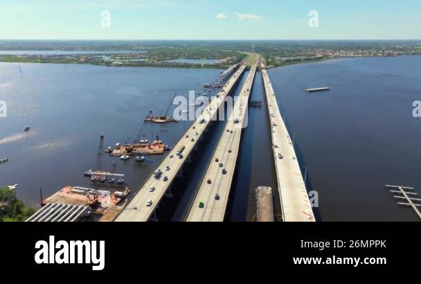 Construction of new highway bridge lanes in Ellenton, Florida ...