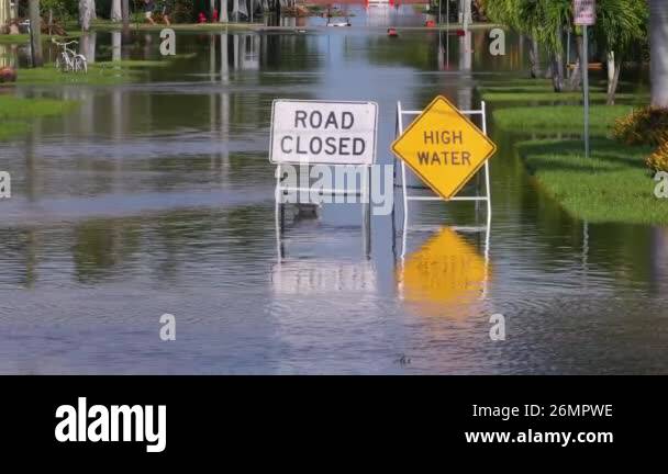 Florida flooding stop sign Stock Videos & Footage - HD and 4K Video ...