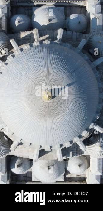 Suleymaniye Cami Mosque the ancient symbols in Istanbul, aerial shot ...