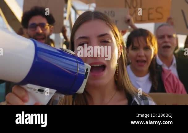 War signs Stock Videos & Footage - HD and 4K Video Clips - Alamy