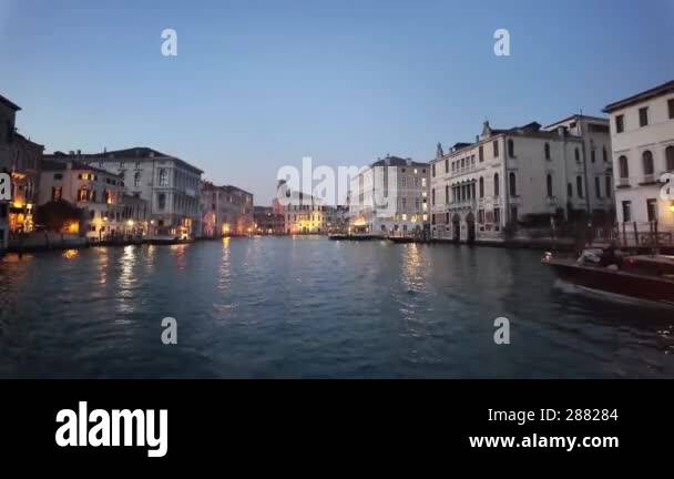 VENICE, ITALY - DECEMBER 05, 2024: Panorama of The Old Town of city of ...