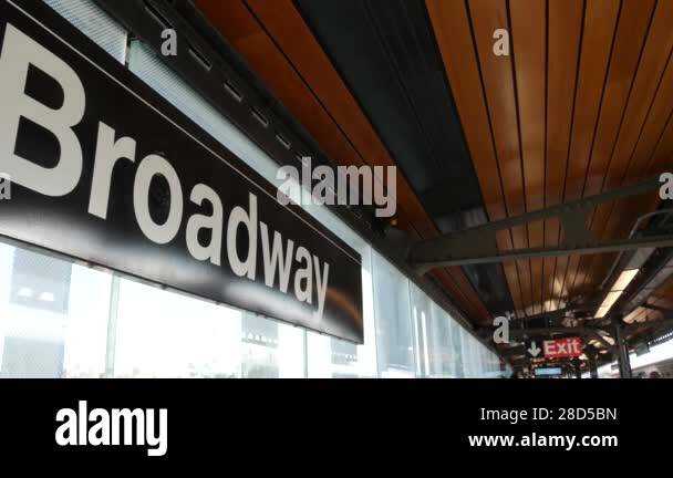 Outdoor metro line Stock Videos & Footage - HD and 4K Video Clips - Alamy