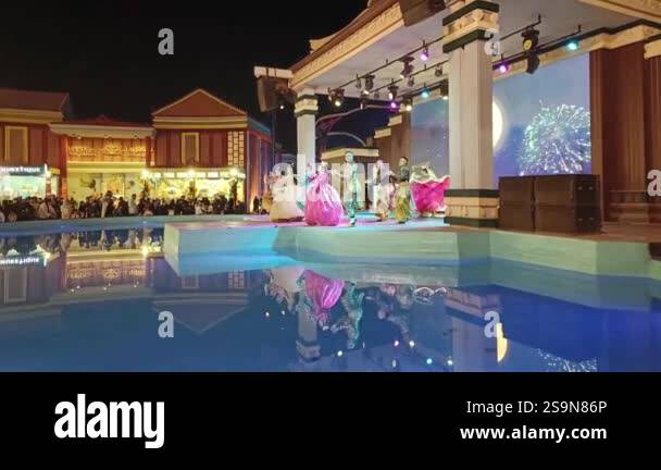 Riyadh, Saudi Arabia - December 30, 2024: Traditionally dressed dancers ...