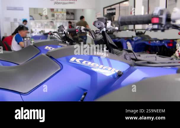 Yamaha store, Quad from Yamaha 4x4 Kodiak 400 as an equipment for all ...