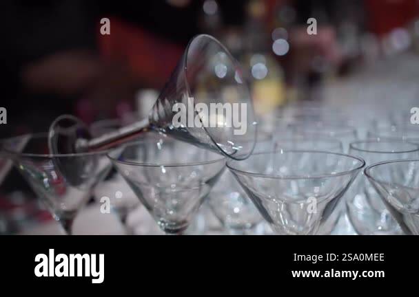 Cocktails display Stock Videos & Footage - HD and 4K Video Clips - Alamy