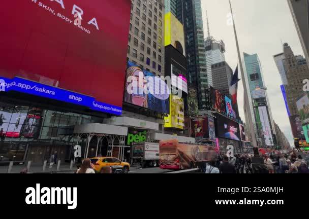 NEW YORK, USA - SEPTEMBER 1, 2024: A vibrant scene in Times Square ...