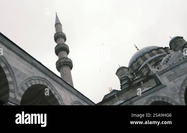 Historic Yeni Cami Mosque in Istanbul, an iconic symbol of Ottoman ...