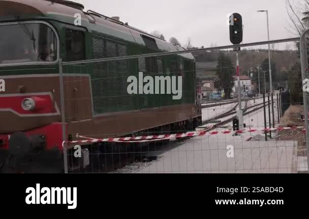 Ansaldo locomotive Stock Videos & Footage - HD and 4K Video Clips - Alamy